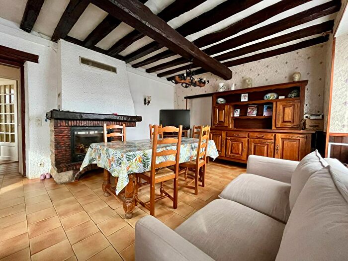 Maison à vendre - Estouches - 4 pièces - 3 chambres