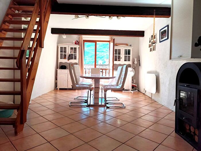 Maison à vendre - Puget-Théniers - 4 pièces - 1 chambre