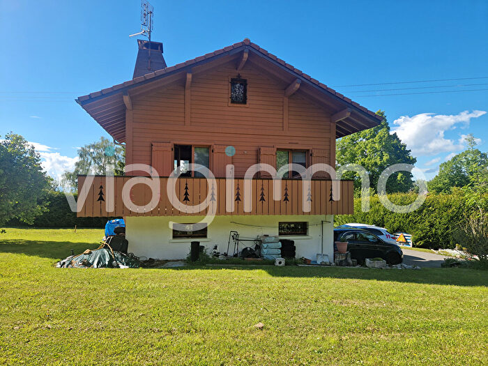 Thollon-les-Mémises : Maison 2 pièces à vendre