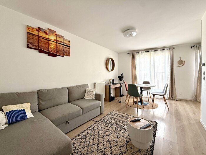 Appartement 2 pièces à louer - Romainville
