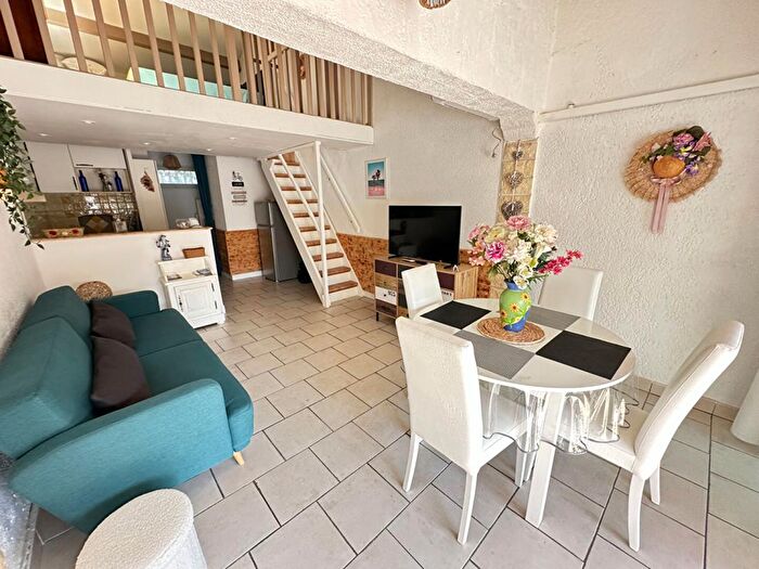 Sanary-sur-Mer, La Poussarague : Maison 2 pièces à vendre