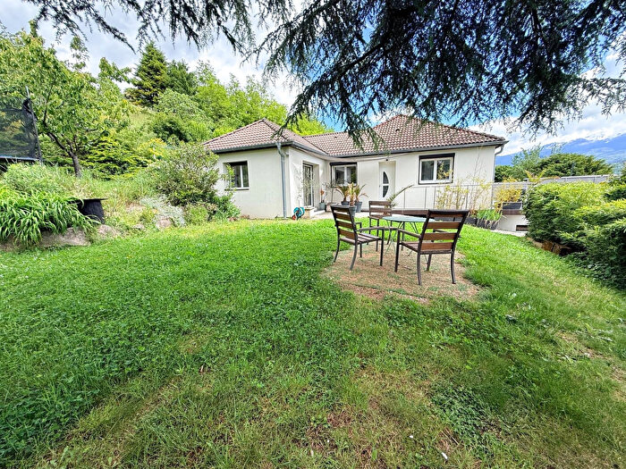 Maison 6 pièces à vendre - Saint-Nazaire-les-Eymes