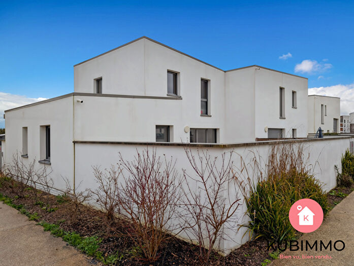 Maison à vendre - Bussy-Saint-Georges, Les Scientifiques - 4 pièces - 3 chambres
