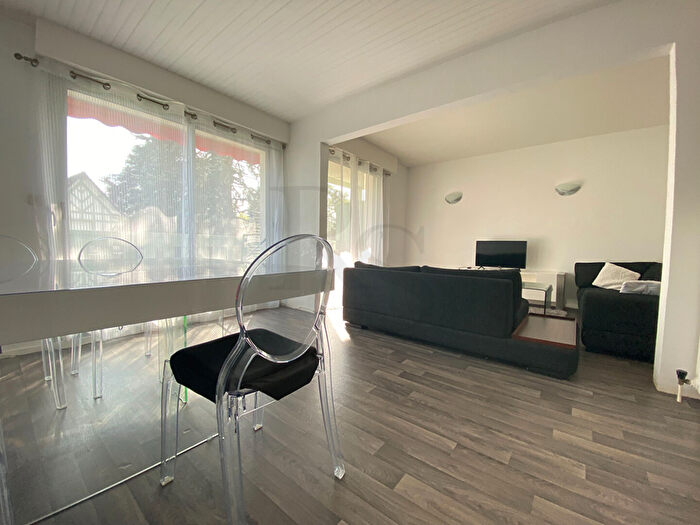 Appartement à vendre - Bagnoles-de-lOrne - 2 pièces - 1 chambre