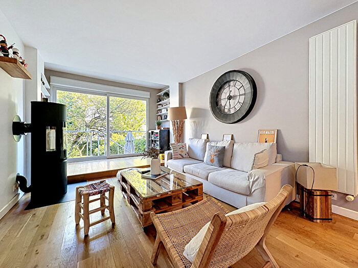 Suresnes, République - Maison 5 pièces à vendre