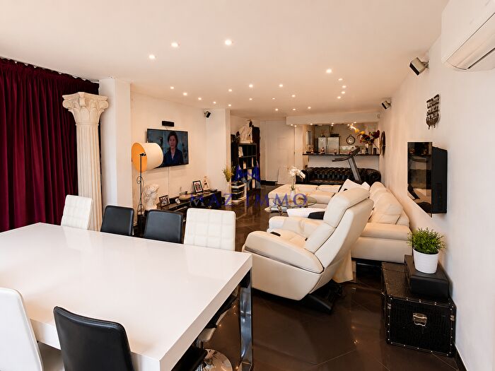 Appartement 4 pièces à vendre à Mandelieu-la-Napoule, Capitou