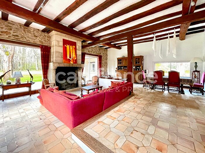 Maison à vendre - Saint-Roch - 11 pièces - 6 chambres