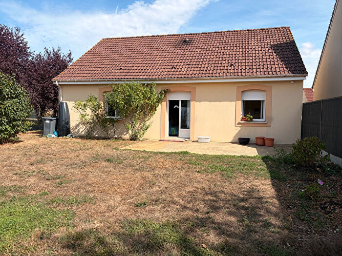 Maison 3 pièces à Gravigny, à louer