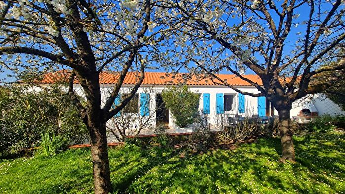 Maison 4 pièces à Saint-Georges-de-Didonne, à vendre