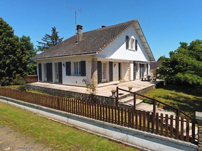 Maison 7 pièces à vendre à Sauvagnac