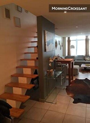 Appartement à louer - Guillotière, Lyon ème arrondissement - 3 pièces - 2 chambres