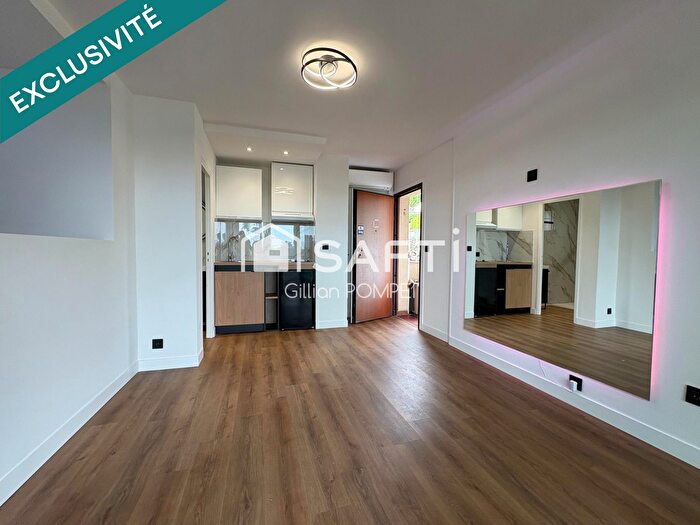 Appartement à vendre - Villeneuve-Loubet, Plage - 1 pièce