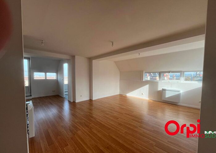 Appartement à louer - Amiens, Saint-Honoré, Jeanne dArc - 3 pièces - 2 chambres