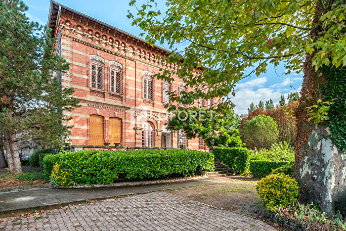 Maison à vendre - Beaujeu - 17 pièces - 7 chambres