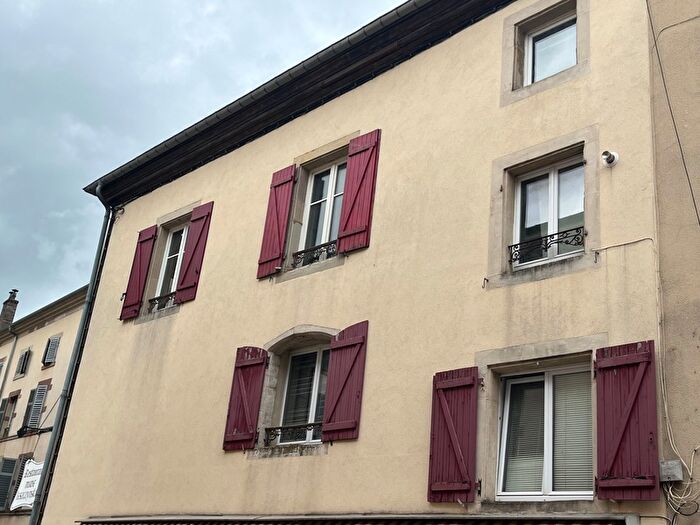 Appartement 3 pièces à Lunéville, Centre-ville, Château, à vendre