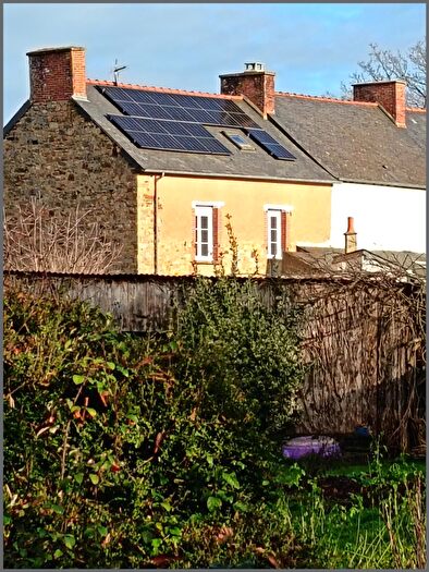 Maison à vendre - Montreuil-sur-Ille - 5 pièces - 4 chambres