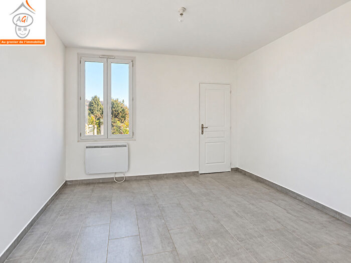 Appartement 3 pièces à louer à Montataire, Bas de la ville