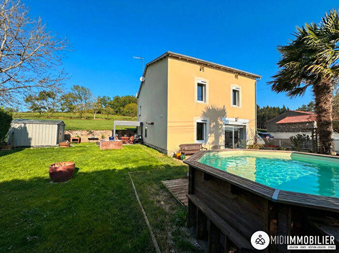 Maison à vendre - Saussenac - 6 pièces - 5 chambres