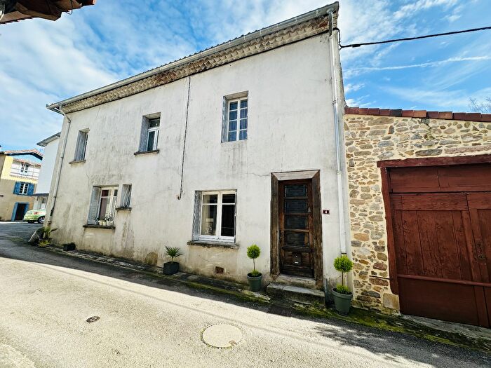 Maison à vendre - Castelnau-Durban - 6 pièces - 3 chambres