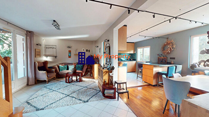 Maison à vendre - Houilles - 7 pièces - 5 chambres