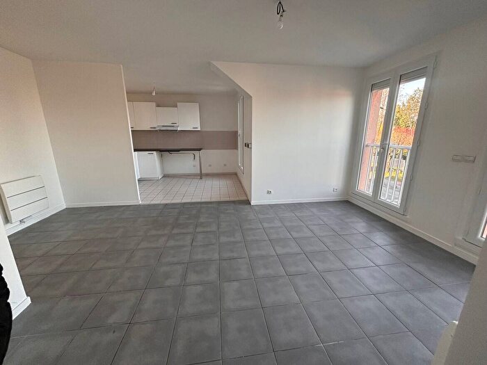 Appartement à louer - Gallieni-De Lattre de Tassigny, Épinay-sur-Seine - 3 pièces