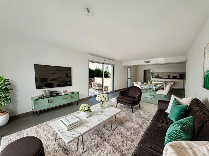 Appartement à vendre - Forcalquier - 4 pièces - 2 chambres