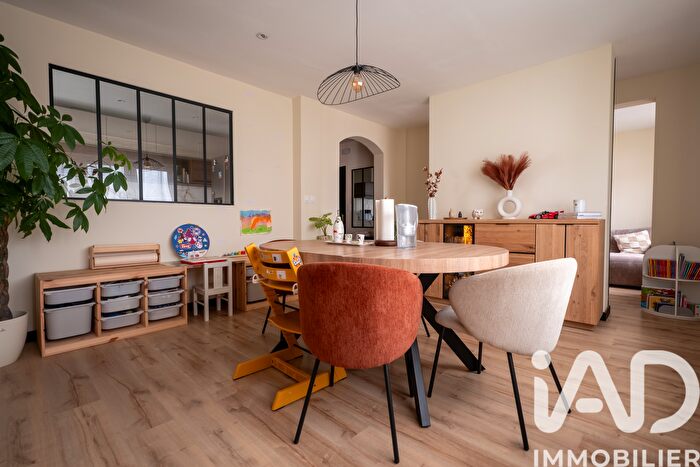 Appartement à vendre - Thionville, Guentrange - 4 pièces - 2 chambres