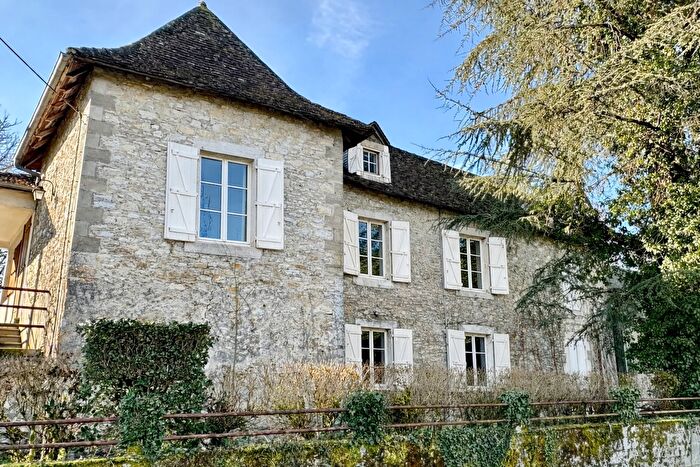 Creysse - Maison 8 pièces à vendre