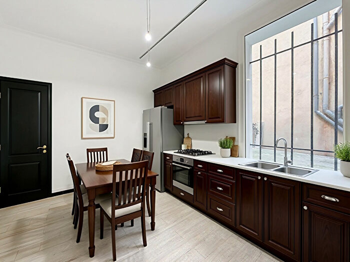 Aix-en-Provence, Centre-ville : Appartement 3 pièces à vendre