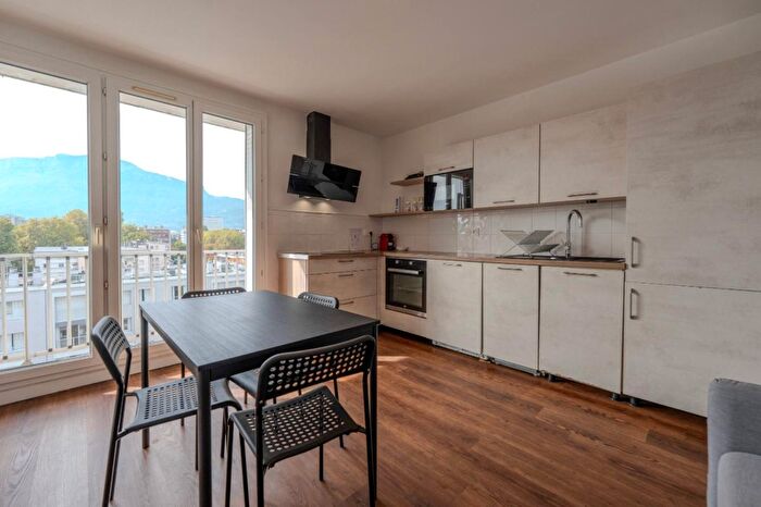 Appartement 5 pièces à louer - Grenoble, Malherbe, Teisseire