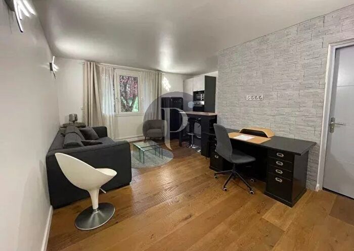 Cachan, Ouest Nord : Appartement 2 pièces à vendre