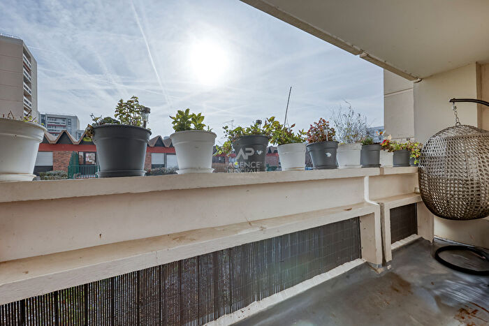 Appartement à vendre - Nanterre, Vieux Pont - 3 pièces - 2 chambres