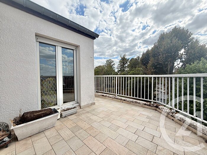 Appartement 4 pièces à vendre - Le Plessis-Trévise, Marbeau, Coeuilly