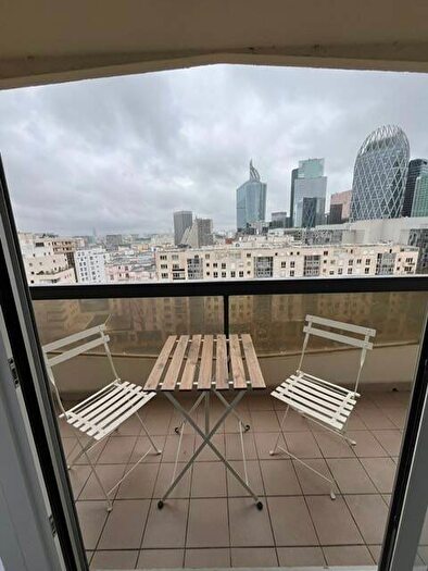 Appartement à louer - Gambetta, Courbevoie - 1 pièce