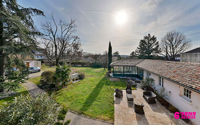 Maison à vendre - Francheville, Le Belvédère, Les Arpinières, La Chopinette - 7 pièces - 6 chambres