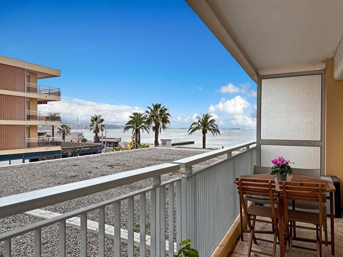 Appartement à vendre - Fréjus, Fréjus Plage - 2 pièces - 1 chambre