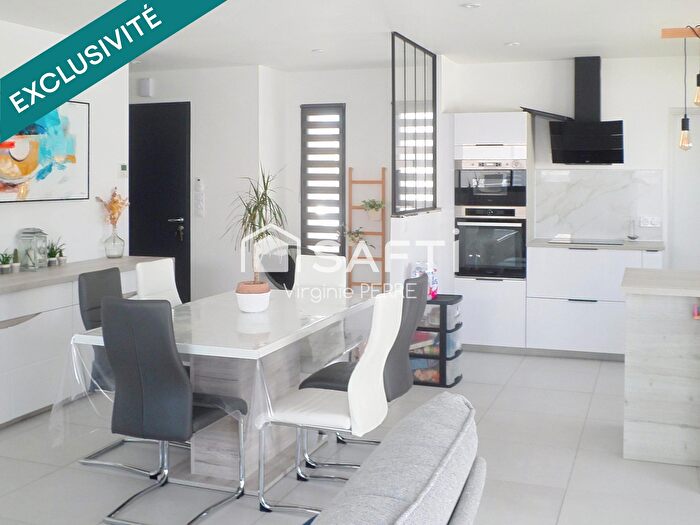 Maison 5 pièces à vendre à Médis