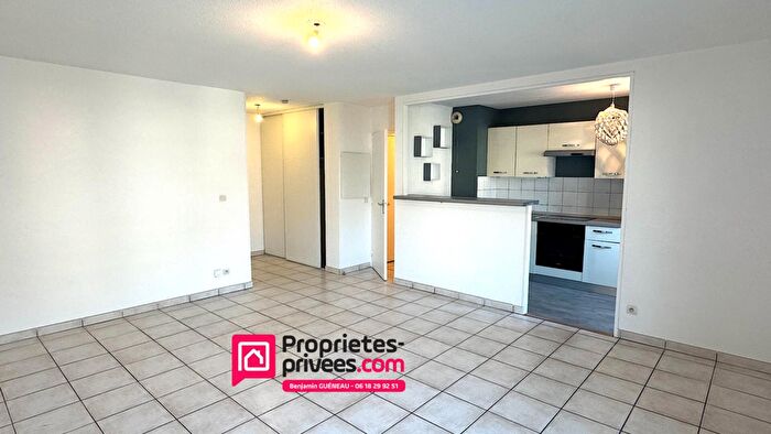 Appartement à vendre - Rumilly, Les Collines, Nord - 3 pièces - 2 chambres