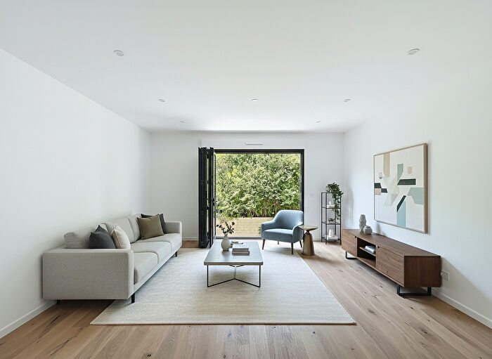 Appartement 4 pièces à Suresnes, Plateau Ouest, à vendre