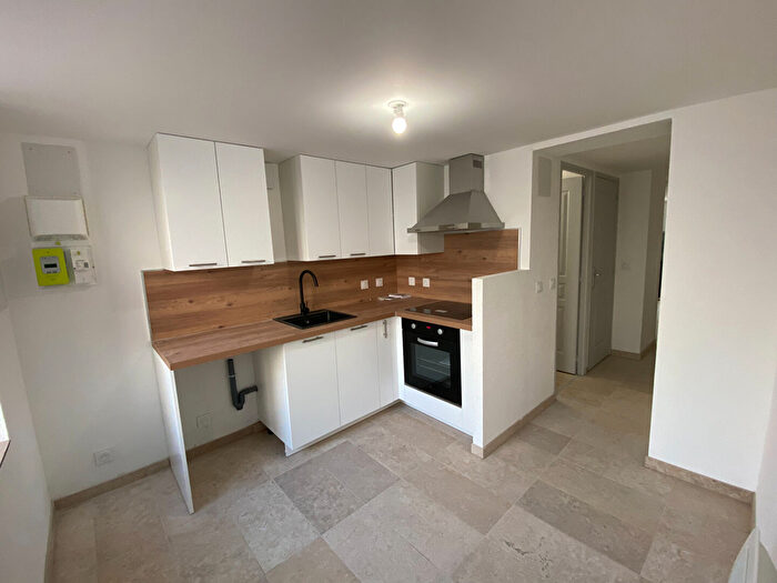 Maison 3 pièces à Caussade, à louer