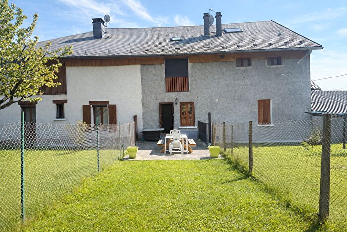 Maison 8 pièces à vendre à Grésy-sur-Isère