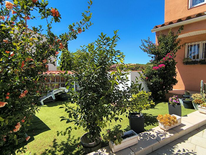 Maison 5 pièces à Saint-Cyprien, à vendre
