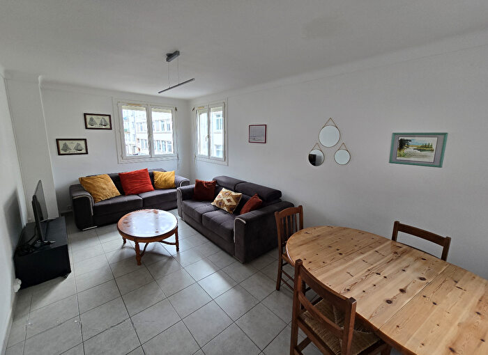 Appartement à louer - Saint-Nazaire, Centre-ville, Ville-Port, Petit Maroc - 3 pièces - 2 chambres