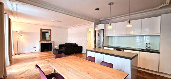 Europe, Paris 8ème arrondissement - Appartement 5 pièces à louer