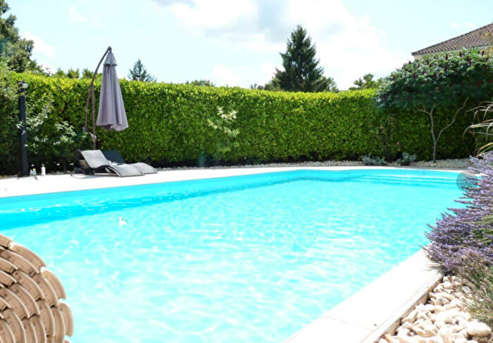 Maison 8 pièces à vendre à Cahors