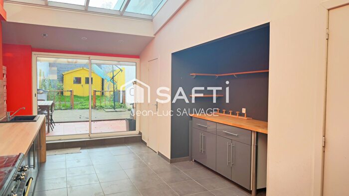Maison 6 pièces à Tourcoing, Blanche Porte, Flocon, à vendre