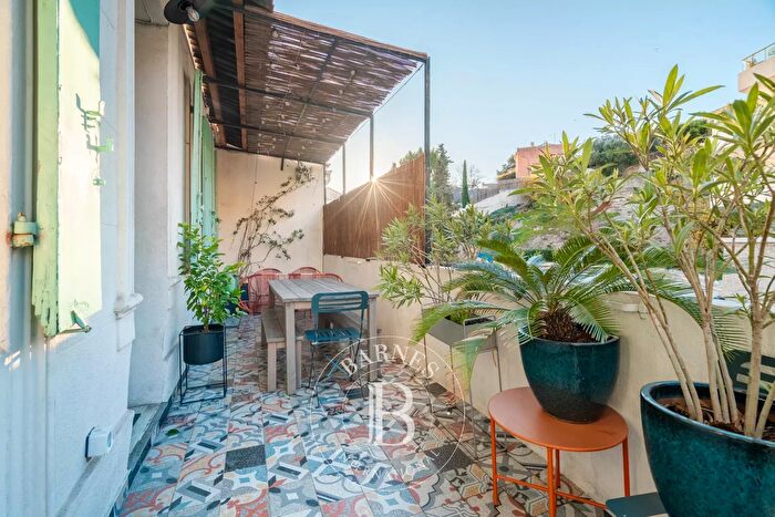 Appartement à vendre - Marseille e , Roucas Blanc - 3 pièces - 2 chambres