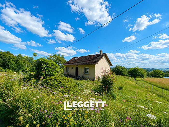 Saint-Cyr-les-Champagnes - Maison 3 pièces à vendre