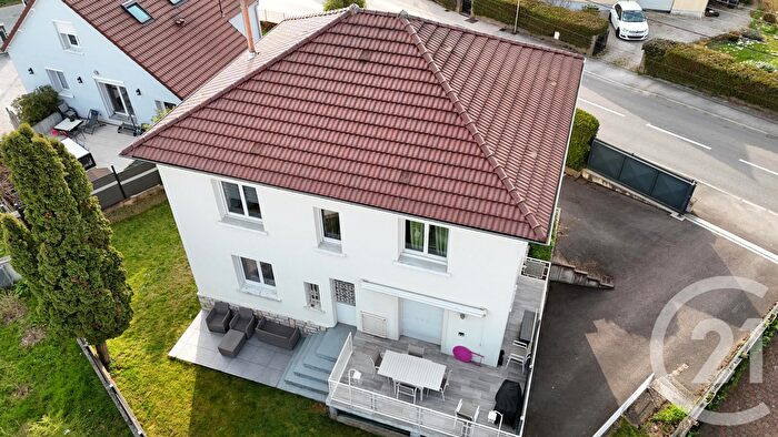 Maison à vendre - Besançon, Palente, Orchamps, Saragosse, Vaîtes - 6 pièces - 4 chambres