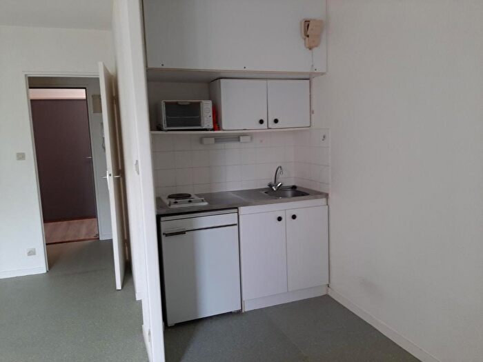 Appartement à louer - Limoges, CHU - 1 pièce